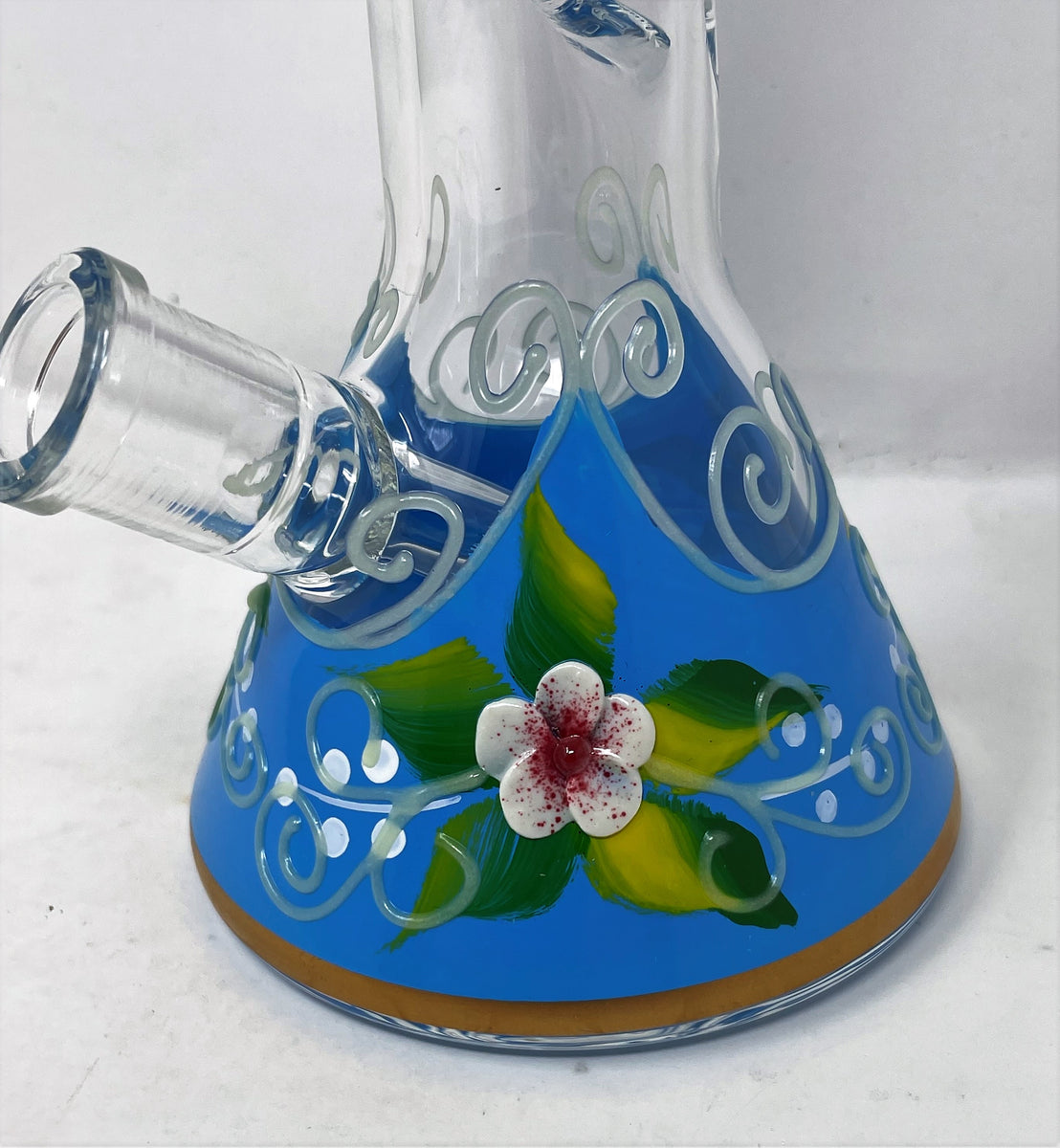 Beautiful Blue Berry & Flower Design Best 8" Beaker Rig w/Glow in the