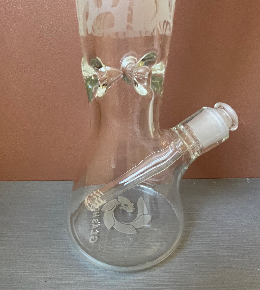 Beautiful Thick Heavy Glass 16" Beaker Bong w/Etched Design