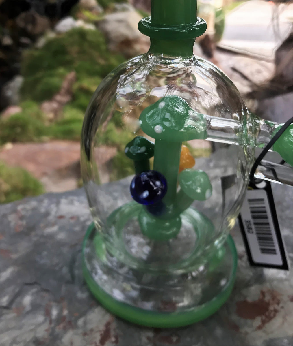 8" Thick Glass Rig w/4 Different Colors of Mushroom Design(Inside) + 2