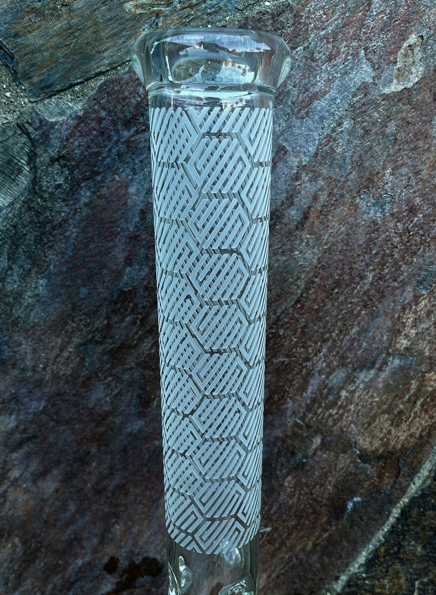 15.5" Honeycomb Etched Design on Thick Glass Straight Bong with 14mm M